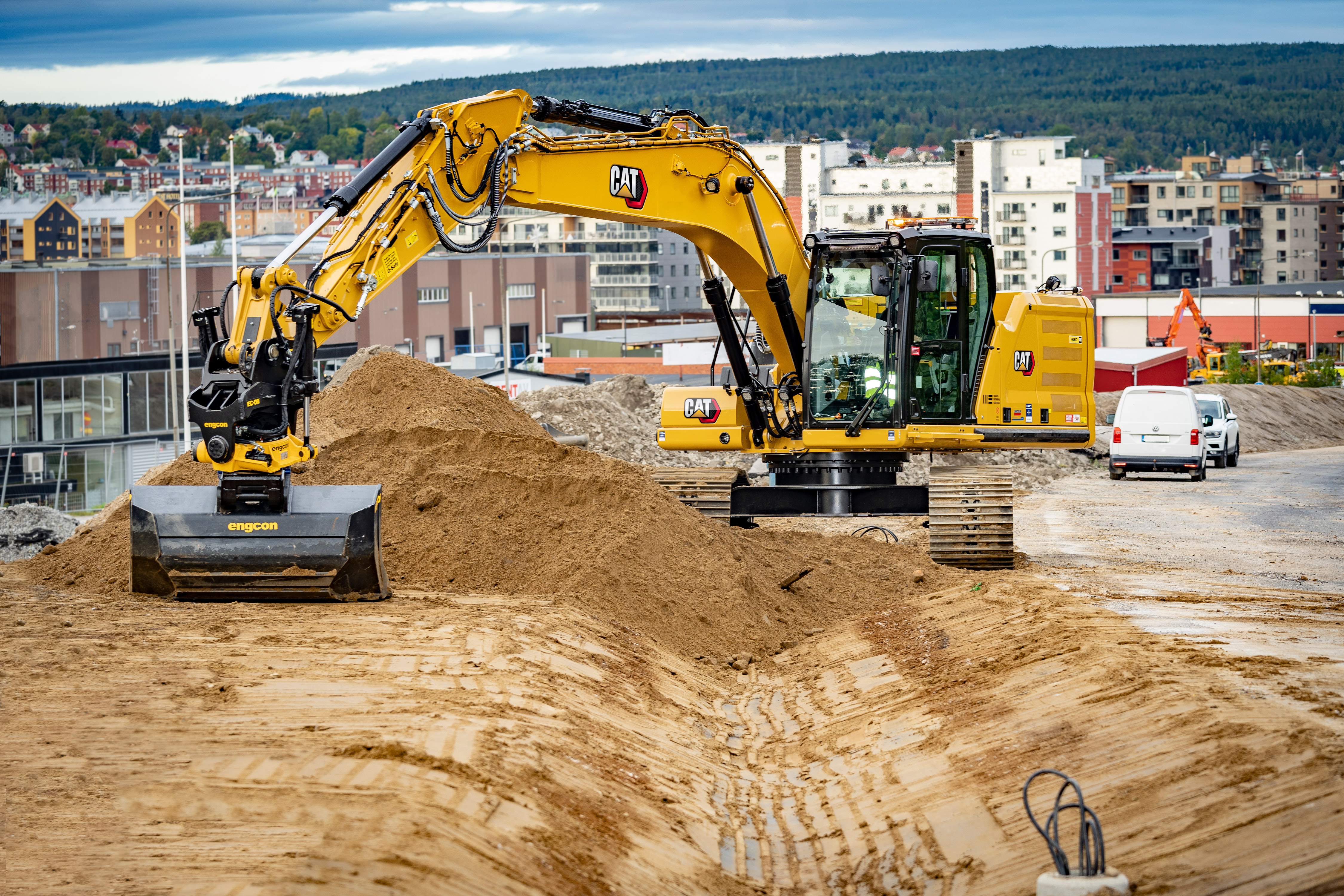 engcon compatibility: Cat® Next Gen Hydraulic excavators (NGH) - engcon